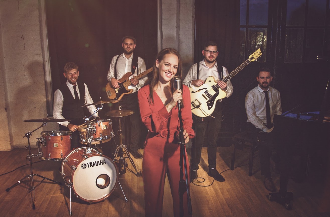 Top Songs You Need For A Party Band Playlist | Encore Blog